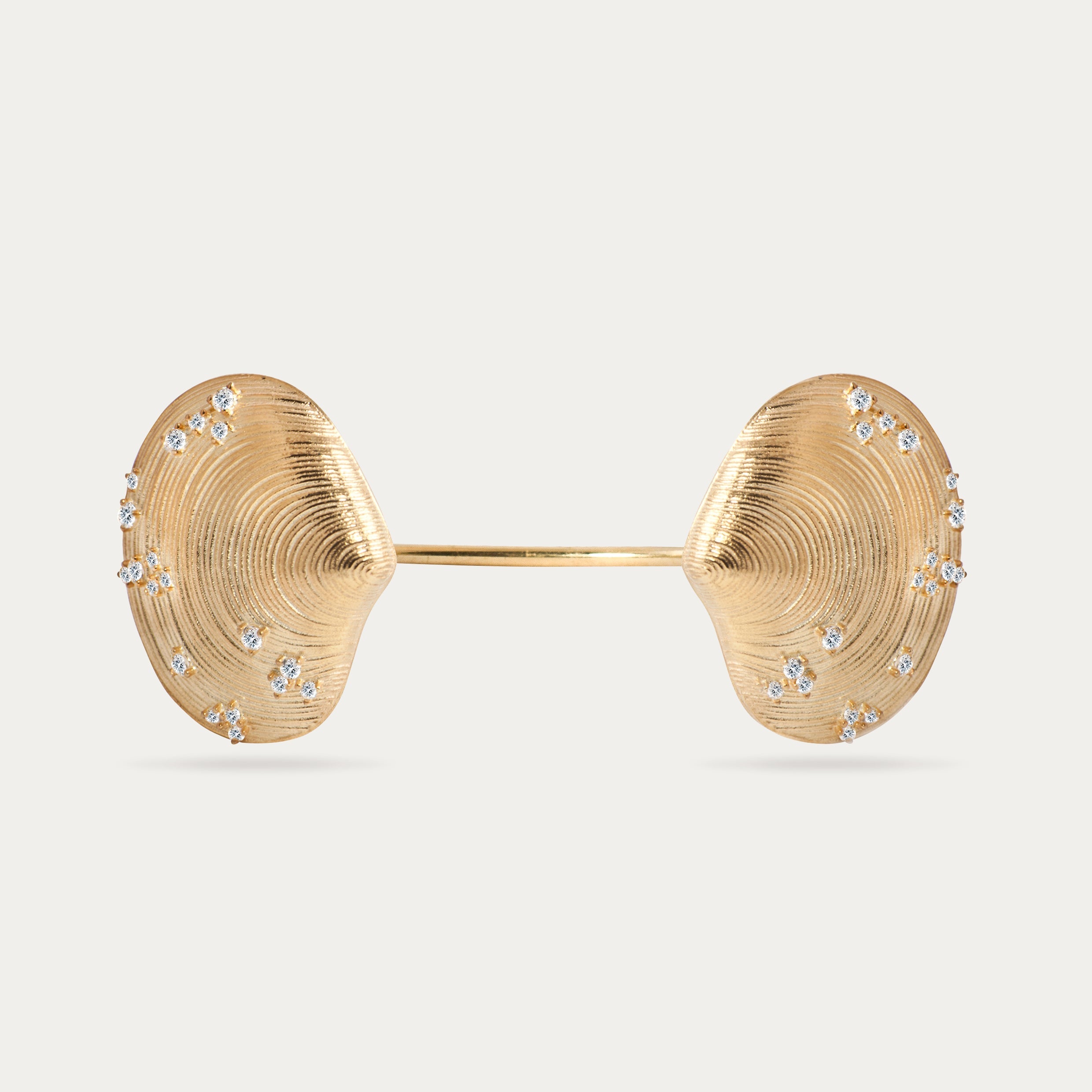 BIRTH OF VENUS CUFF – APPLES & FIGS JEWELLERY